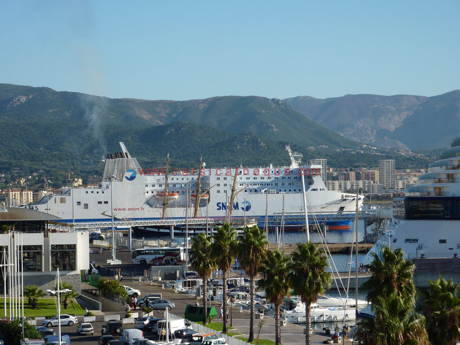 Paglia Orba / Les bateaux dans le port d'Ajaccio / Divers / Accueil ...