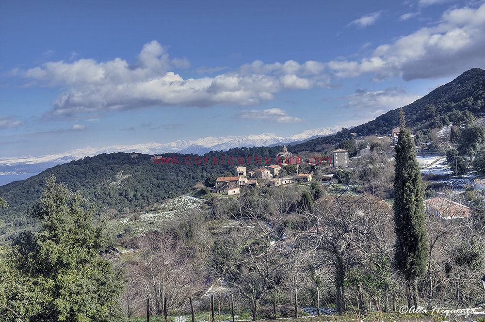 Coti-Chiavari cerné de neige / La Corse du littoral / Territoires ...
