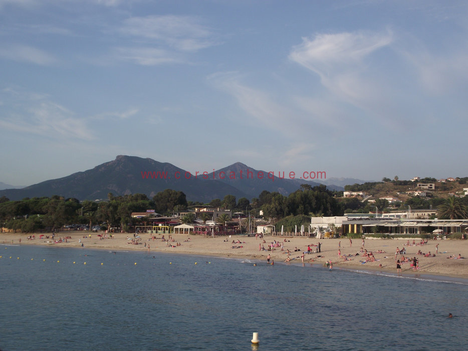 Plage de Porticcio (vue de la mer) / Les plages / Territoires / Accueil ...